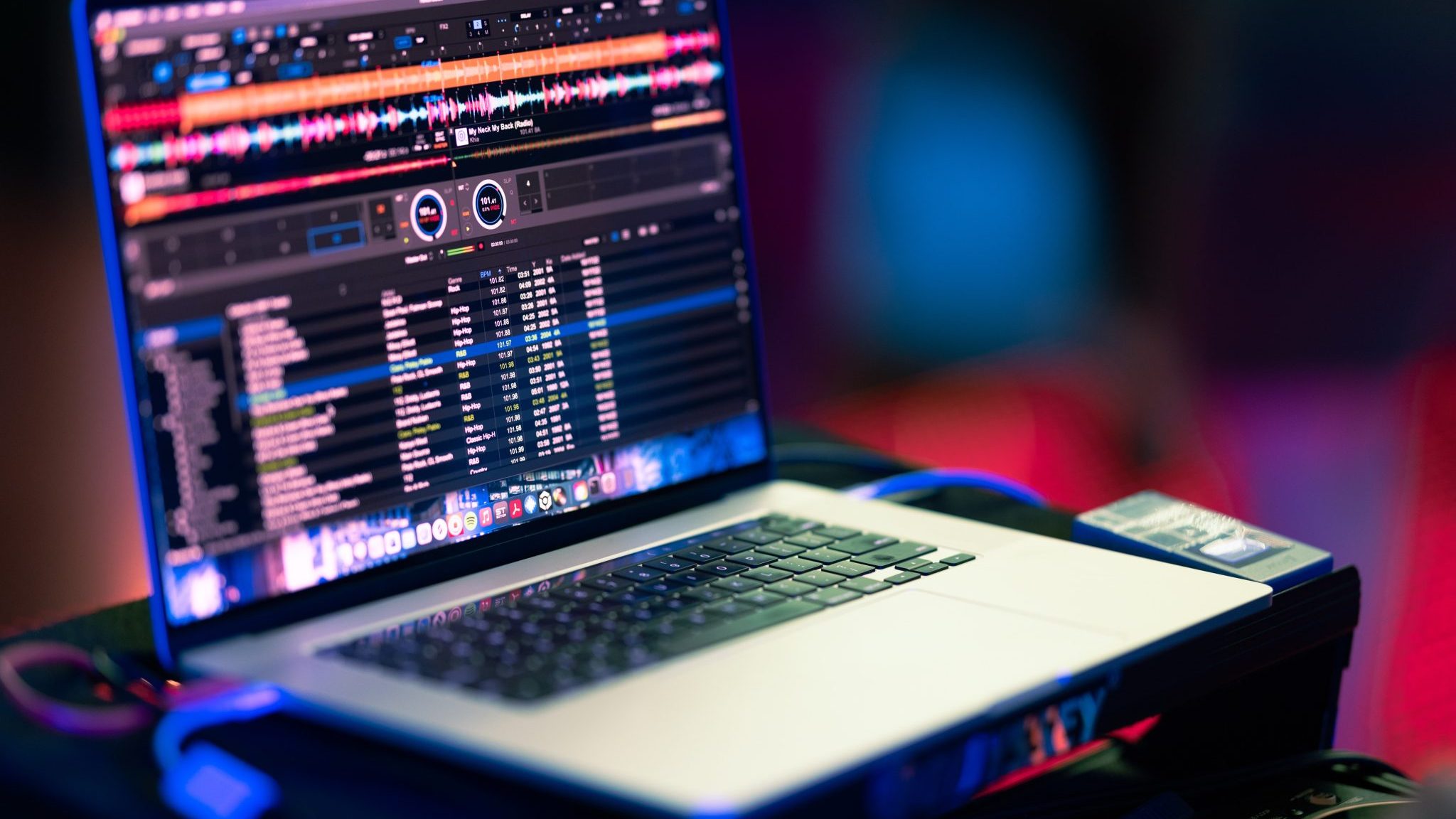 Importance of Music Selection and Mixing for DJs in Clubs: A Guide - DJ ...